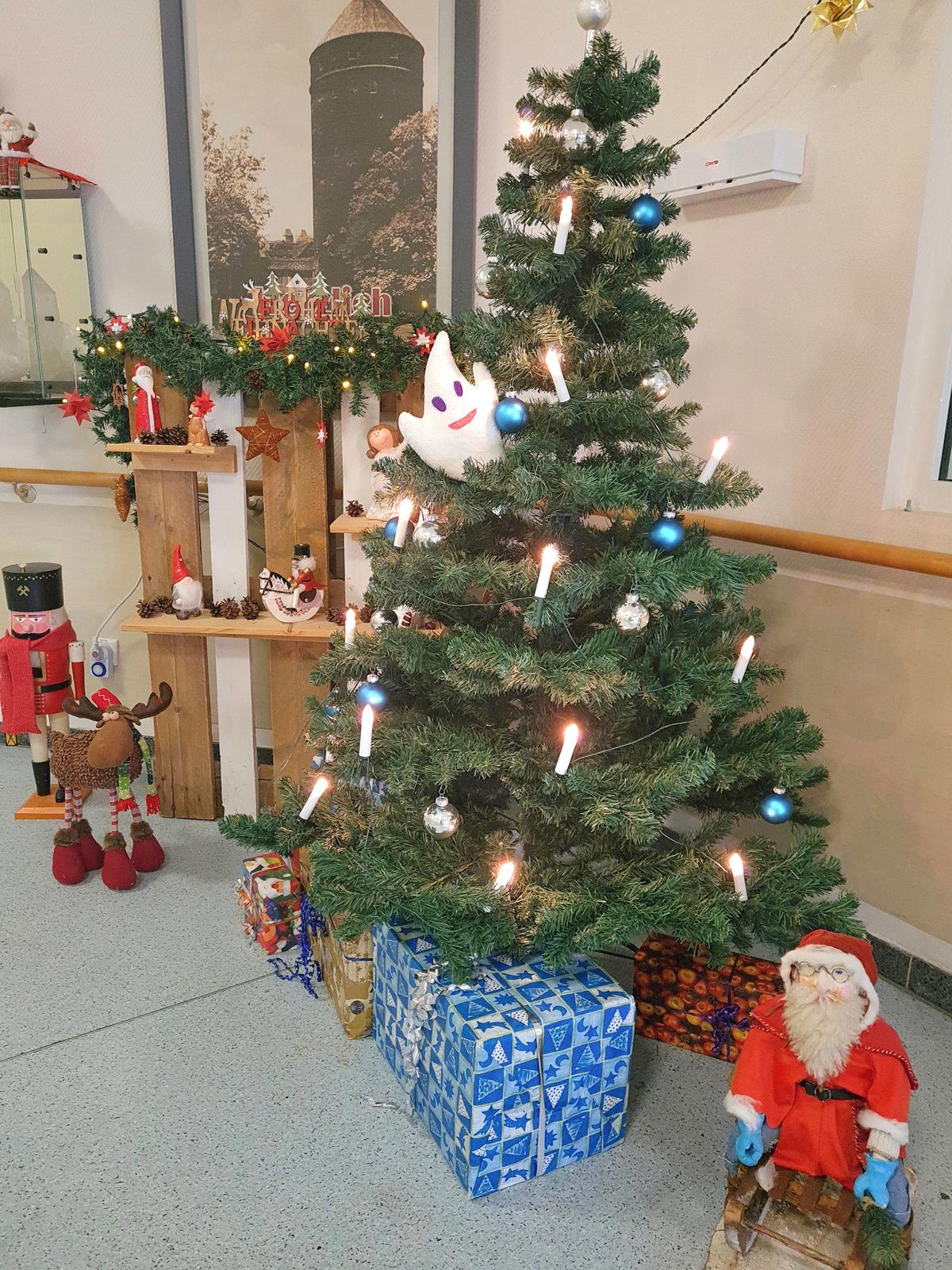 Seniorenzentrum Bergkristall: Weihnachtsgruß aus Freiberg Seniorenzentrum Bergkristall: Weihnachtsgruß aus Freiberg